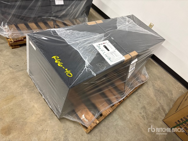 Husky Professional Duty 5 ft 3 in Top locker Banco de trabajo | Ritchie ...