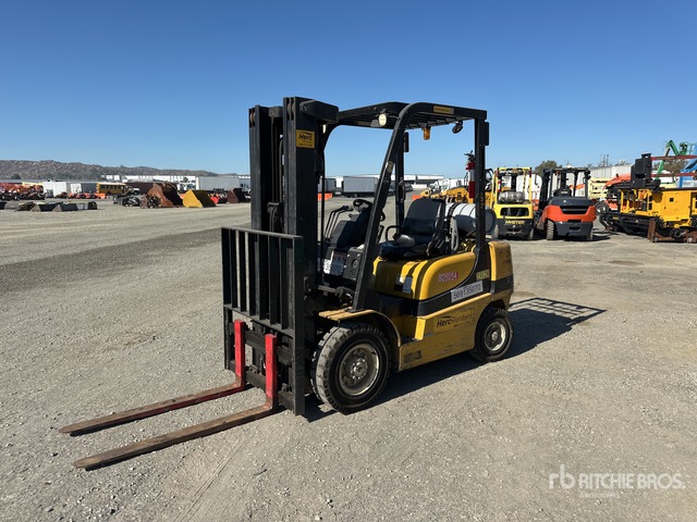 2018 Yale GLP050MX 4800 lb Pneumatic Tire Forklift | Ritchie Bros ...