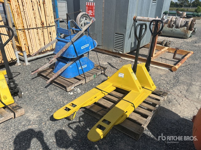 Quantity of (2) JET Pallet Jack | Ritchie Bros. Auctioneers
