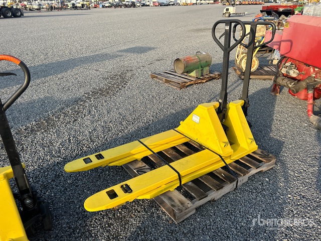 Quantity of (2) JET 5500 lb Pallet Jack | Ritchie Bros. Auctioneers