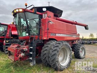 2007 Case IH 2588 4x4 Combine Harvester in Urbana, Ohio, United States ...