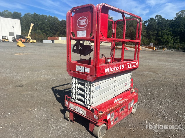 2020 MEC Micro 19 Electric Scissor Lift (Inoperable) | Ritchie Bros ...
