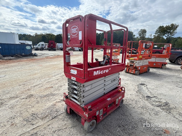 2018 MEC Micro 19 Electric Scissor Lift | Ritchie Bros. Auctioneers