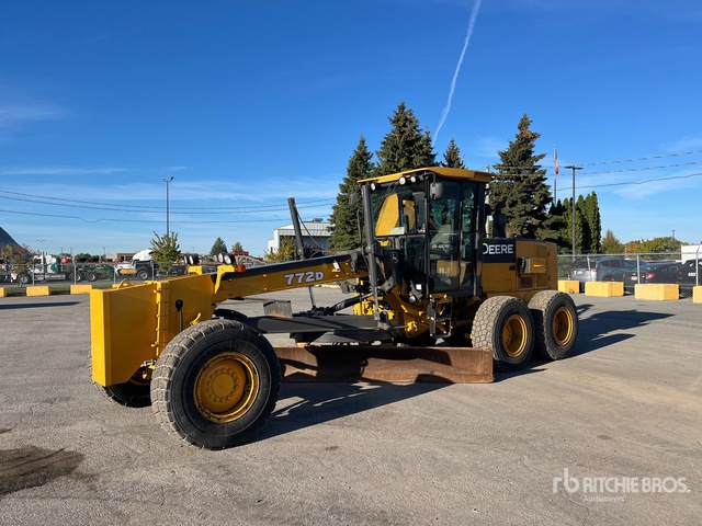 2006 John Deere 772D AWD Motor Grader | Ritchie Bros. Auctioneers