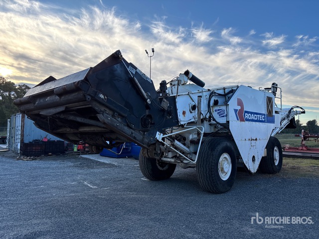 1999 Roadtec SB2500B Shuttle Buggy Wheel Asphalt Transfer Machine ...