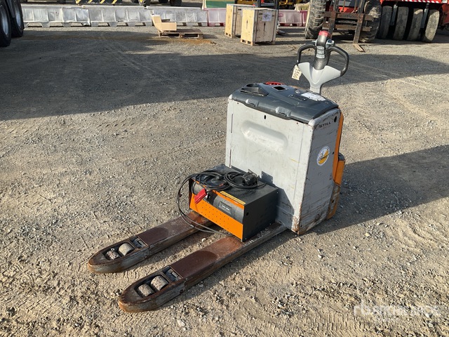 2010 Still EXU 20 2000 kg Electric Pallet Jack | Ritchie Bros. Auctioneers