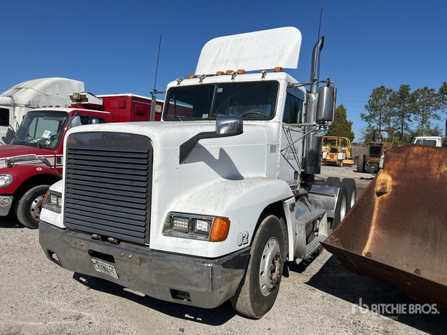 1997 Freightliner FLD 120 6x4 Tracteur Routier Couchette | Ritchie Bros ...