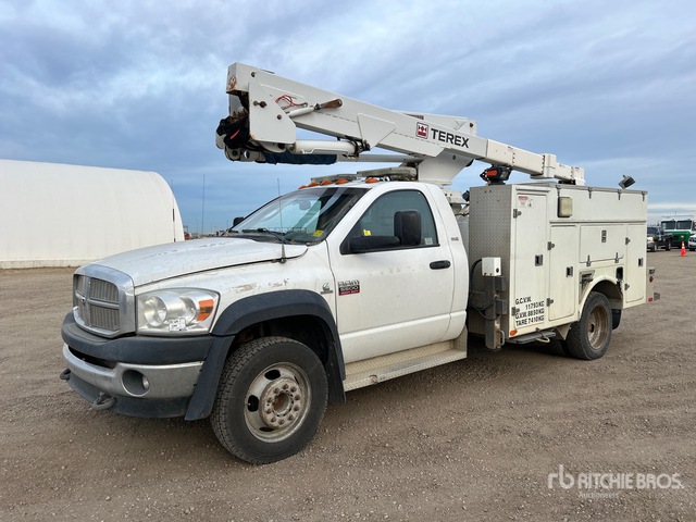 Terex Hi-Ranger LT38 38 ft on 2008 Dodge Ram 5500 SLT 4x4 Bucket Truck ...