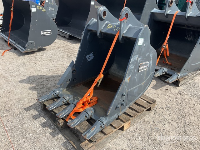38 in 0.86 cyd Bucket HD17-036 Divers - Acccesoires de construction ...