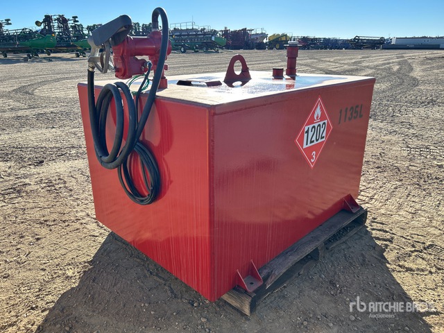 2013 Can Magnum 1135 L Steel Fuel Tank | Ritchie Bros. Auctioneers