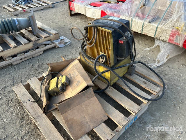 Enerpac PEN3045A Power Pack Unit | Ritchie Bros. Auctioneers