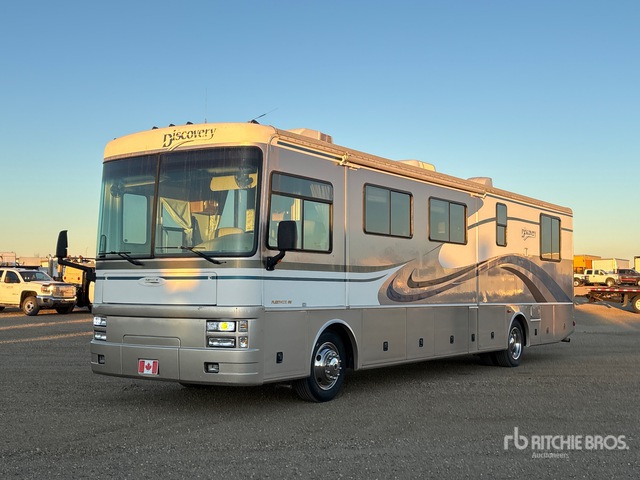 2000 Fleetwood Discovery Motor Home | Ritchie Bros. Auctioneers
