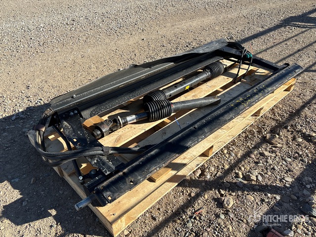 MacDon 87 in Header Adapter | Ritchie Bros. Auctioneers