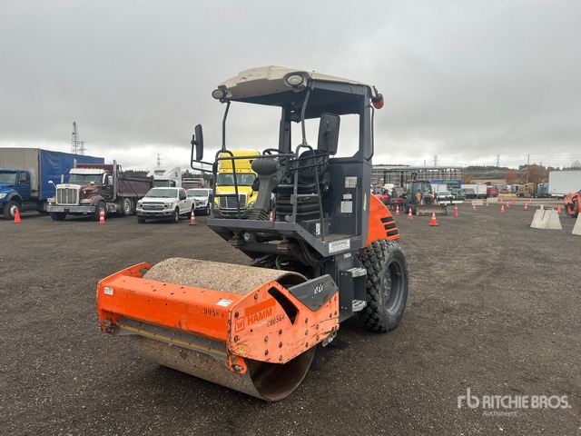2019 Hamm H5i Smooth Drum Compactor | Ritchie Bros. Auctioneers