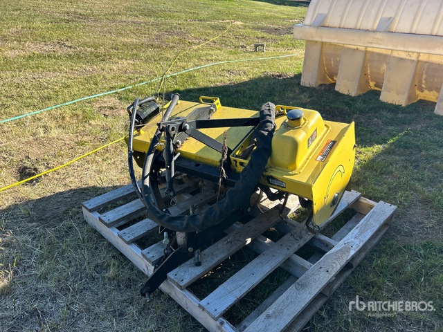 1998 John Deere Hydraulic 3 Point-Hitch Rototiller | Ritchie Bros ...