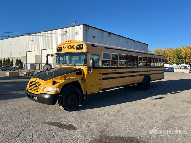 2010 BlueBird Vision 4x2 72-Seat School Bus | Ritchie Bros. Auctioneers