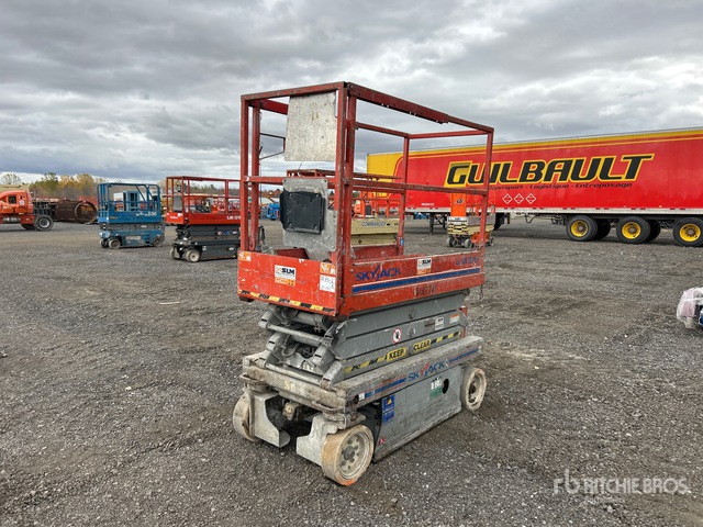 2012 Skyjack SJ 3219 Electric Scissor Lift | Ritchie Bros. Auctioneers