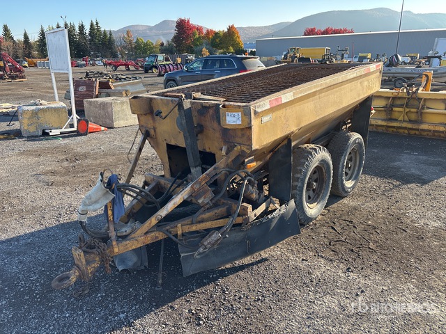 2001 Colpron 2250 T/A Hydraulic 8 ft Salt Spreader | Ritchie Bros ...