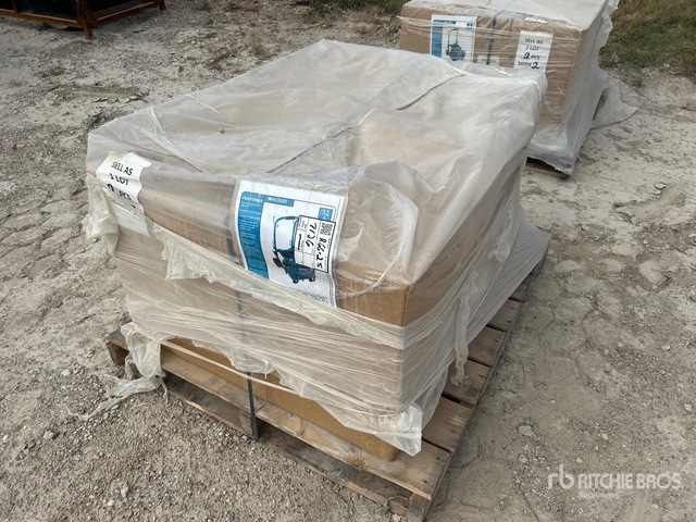 Quantity of (2) Makita MAC5200 6.5 cfm Electric 5.2 gal 3 HP Air ...