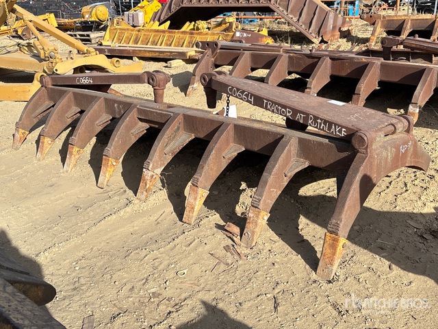 136 in Dozer Rake - Fits Cat D6D | Ritchie Bros. Auctioneers
