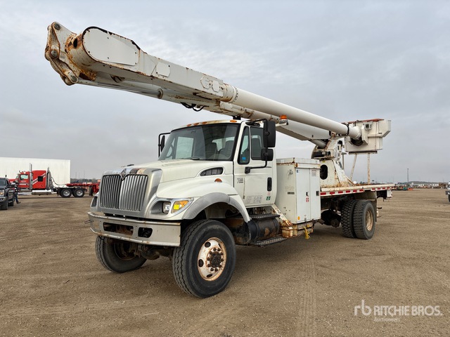 Altec AM900 67 ft on 2006 International WorkStar 7300 4x4 Bucket Truck ...