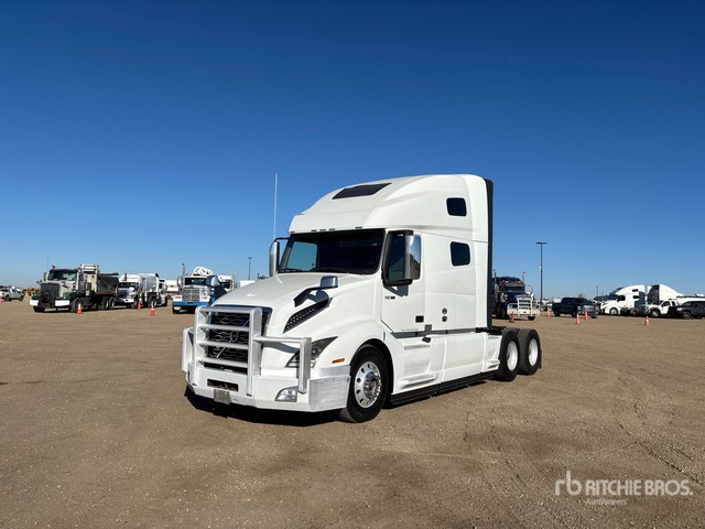 2019 Volvo VNL760 6x4 T/A Sleeper Truck Tractor | Ritchie Bros. Auctioneers