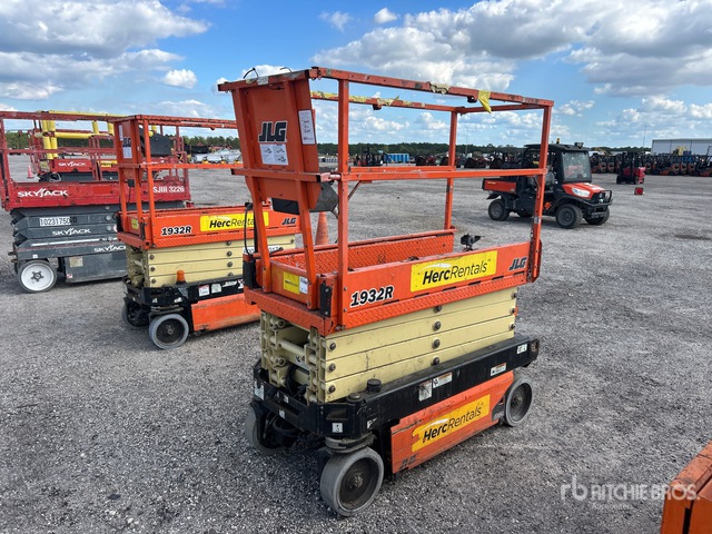 2018 JLG 1932R Electric Scissor Lift | Ritchie Bros. Auctioneers