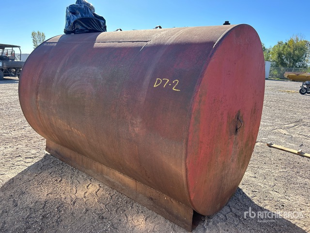 1300 gal Steel Diesel Fuel Tank | Ritchie Bros. Auctioneers