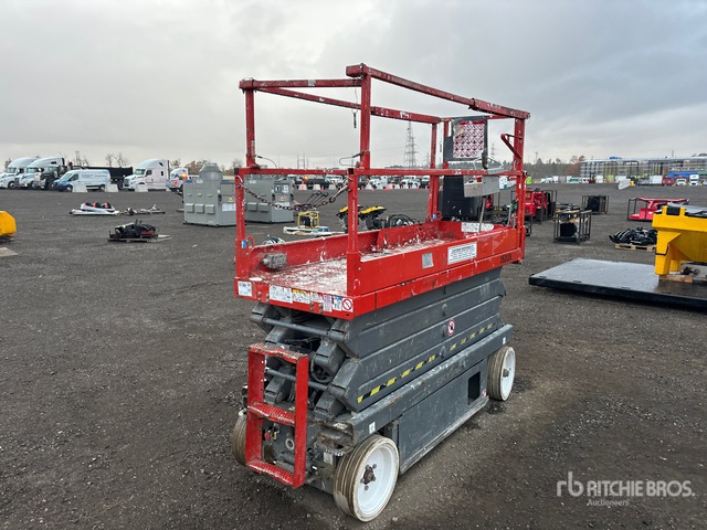 2015 Skyjack SJIII3226 Electric Scissor Lift | Ritchie Bros. Auctioneers