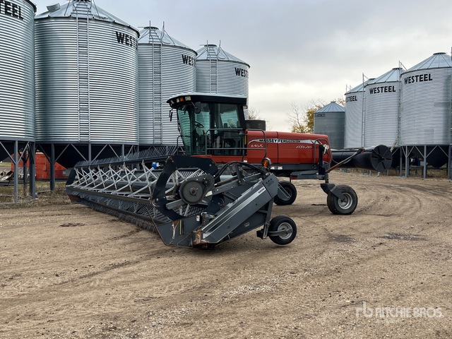 Massey Ferguson 9435 36 ft Swather Windrower | Ritchie Bros. Auctioneers
