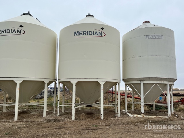 2009 Meridian M1612 +/- 100 ton Fertilizer Hopper Grain Bin | Ritchie ...