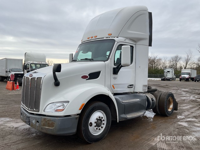 2017 Peterbilt 579 4x2 S/A Day Cab Truck Tractor | Ritchie Bros ...