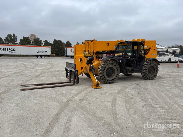 JCB 51056 Telehandlers transport quote to Weatherford, TX. VeriTread ...