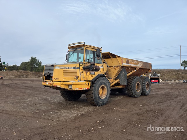 1992 Volvo A25B Articulated Dump Truck | Ritchie Bros. Auctioneers