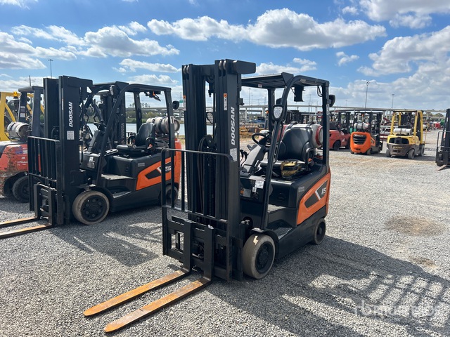 Doosan GC15S-9LP 2750 lb Cushion Tire Forklift | Ritchie Bros. Auctioneers