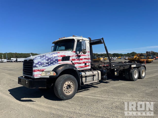 2016 Mack GU533 6x4 Hooklift Truck in Butner, North Carolina, United ...