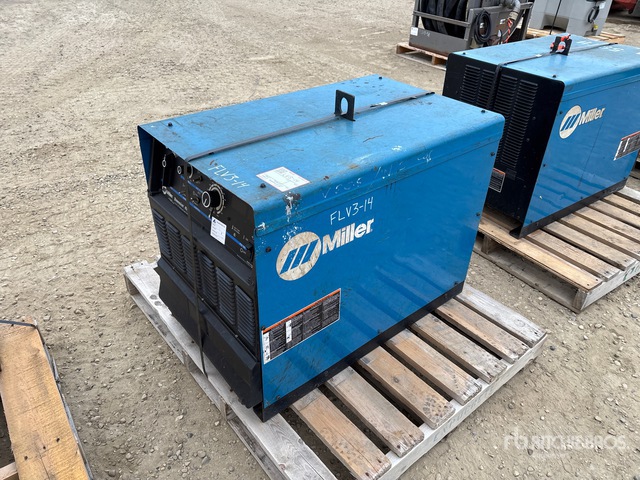 Miller Dimension 452 600 A Multi-Process Electric Welder | Ritchie Bros ...