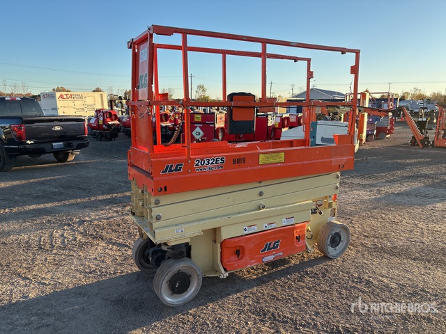 2018 JLG 2032ES Electric Scissor Lift | Ritchie Bros. Auctioneers