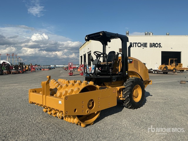 2018 Cat CP44B Padfoot Drum Compactor | Ritchie Bros. Auctioneers