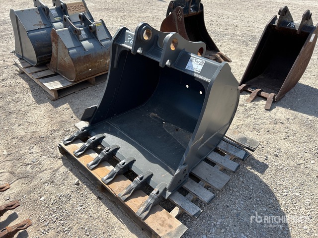 2023 Volvo Excavator Bucket | Ritchie Bros. Auctioneers