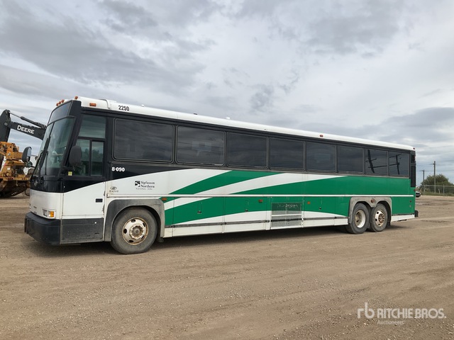2005 MCI 102DL3 Intercity 6x2 55-Seat Bus (Inoperable) | Ritchie Bros ...