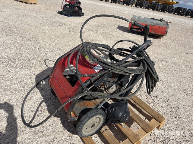 Pramac PW240 Pressure Washer (Inoperable) | Ritchie Bros. Auctioneers