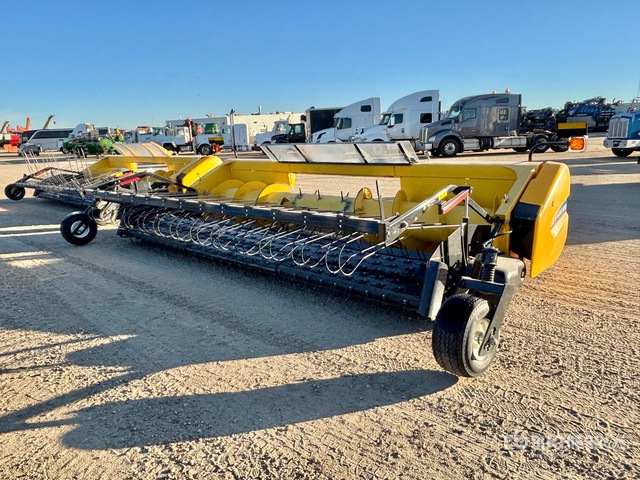 2021 New Holland 790cp 15 ft Combine Pickup Header | Ritchie Bros ...