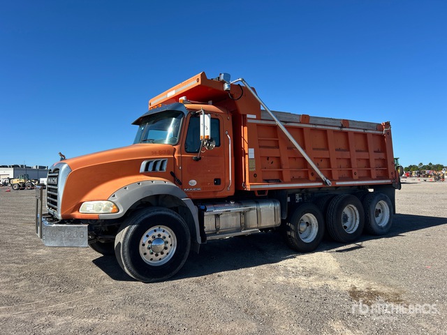 2016 Mack GU813 8x4 Tri/A Dump Truck | Ritchie Bros. Auctioneers