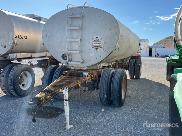 1973 Clough T/A Tanker Trailer | Ritchie Bros. Auctioneers