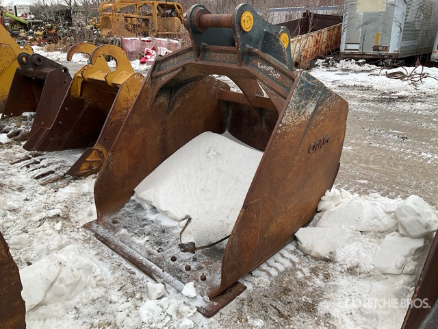 Craig 60 in Cleanup Excavator Bucket - Fits Komatsu PC360 Series ...