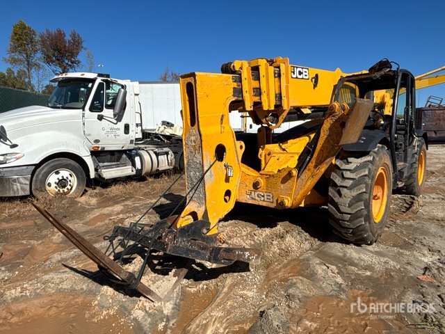 JCB 51056 Telehandlers transport quote to broocklet, GA. VeriTread Load ...