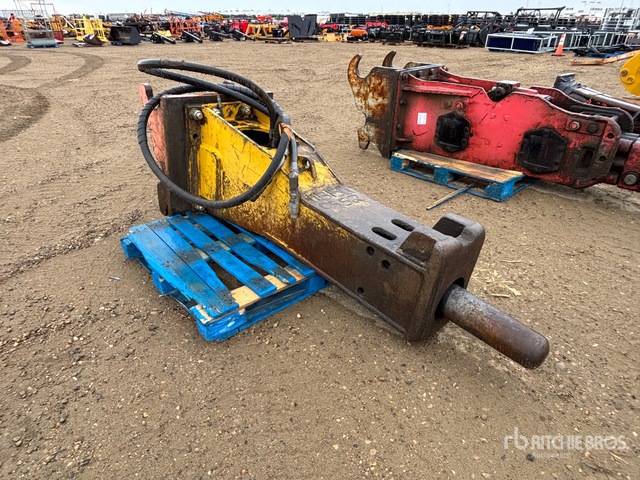 2011 Atlas Copco MB 1500 Hydraulic Breaker | Ritchie Bros. Auctioneers