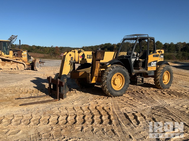 2003 Cat TH460B Telehandler in Monterey, Tennessee, United States ...