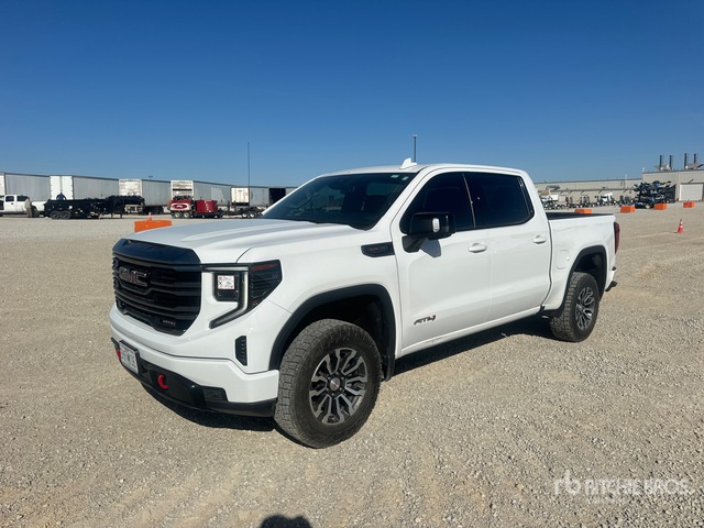2022 GMC Sierra 1500 AT4 4x4 Crew Cab Pickup | Ritchie Bros. Auctioneers
